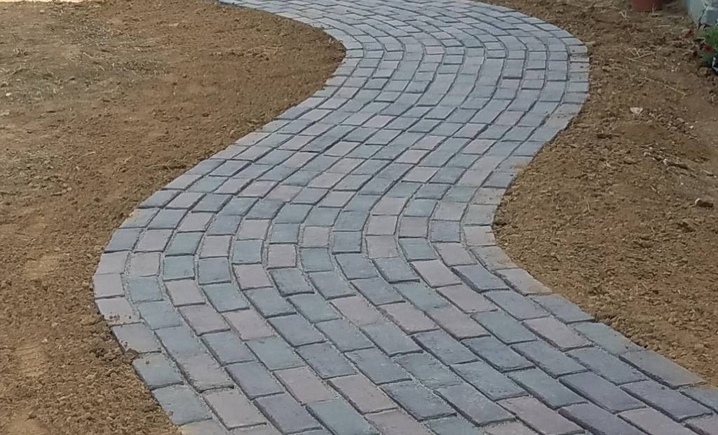 Brick Patios Choices and Construction - Landscape Fix