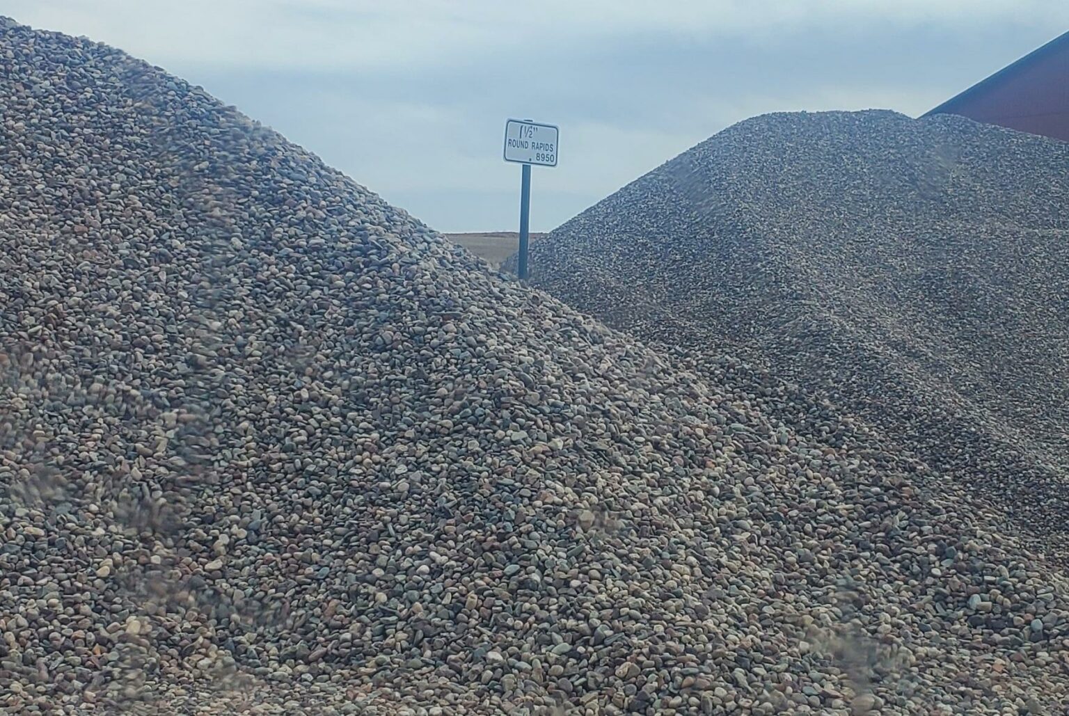 Small River Rock Landscaping - Landscape Fix