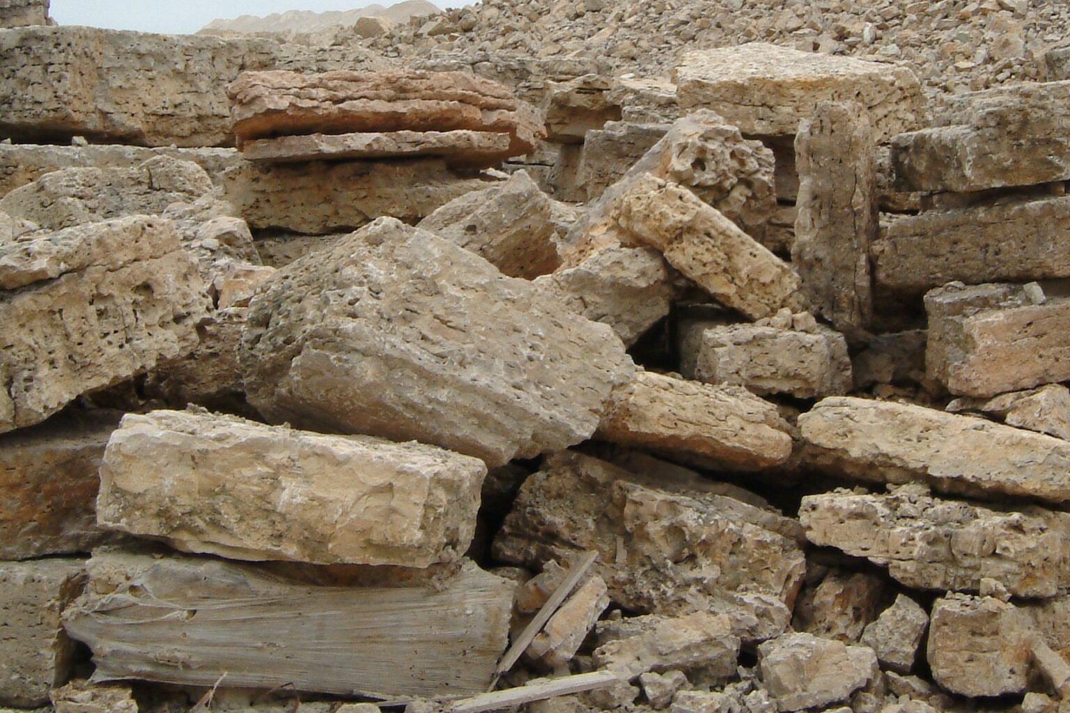 Landscape Rocks and Stones to Beautify Your Space - Landscape Fix